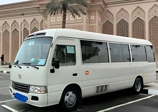 Hiring a minibus in Abu Dhabi with NOOR ISLAM